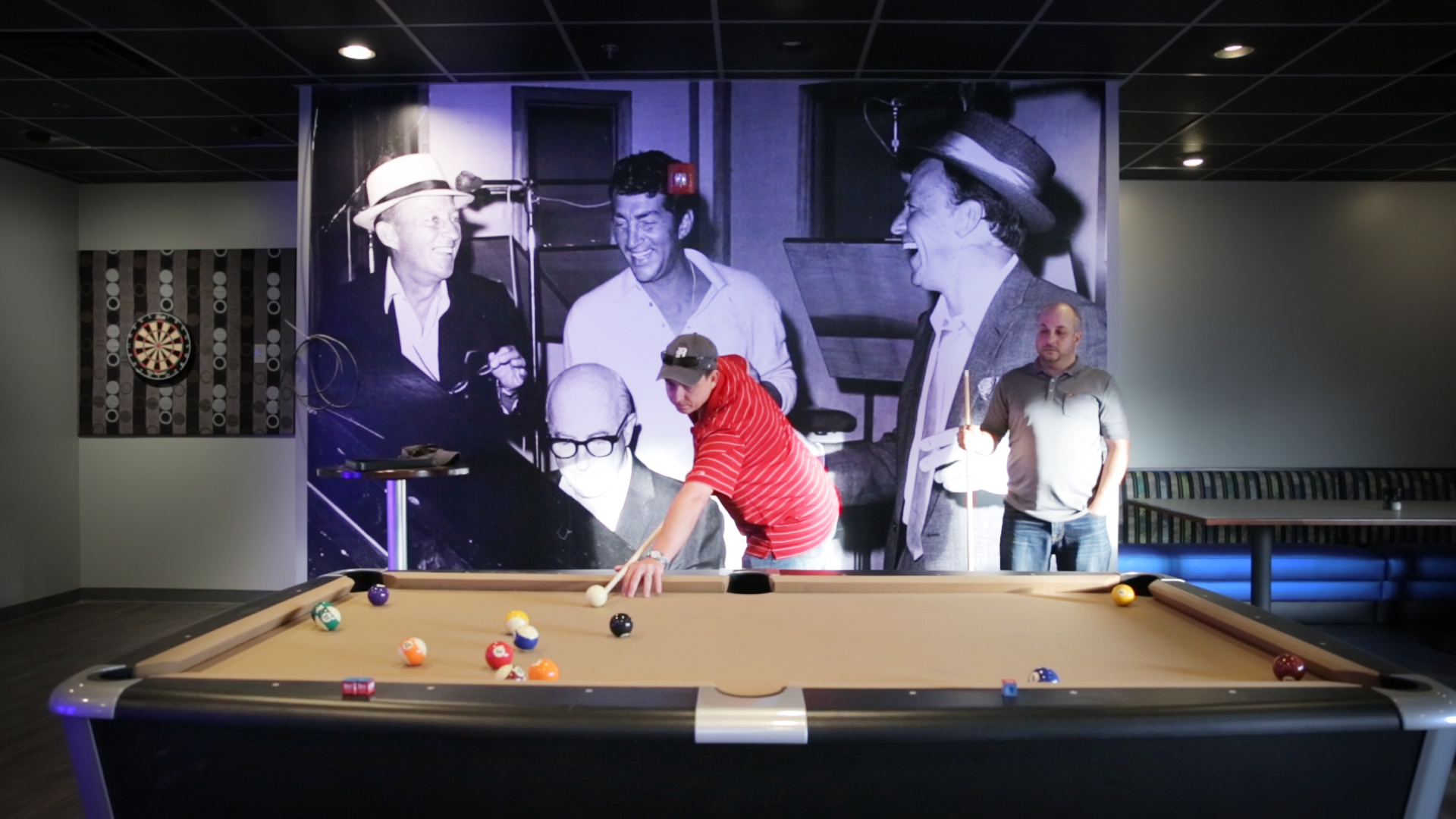 810 Billiards & Bowling - Franchise Finders